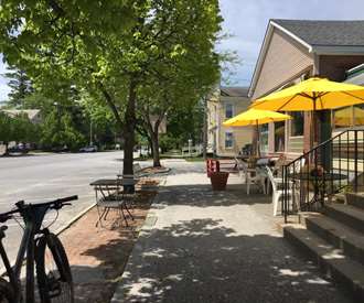 Castleton, VT Restaurant | Gallery | Birdseye Diner